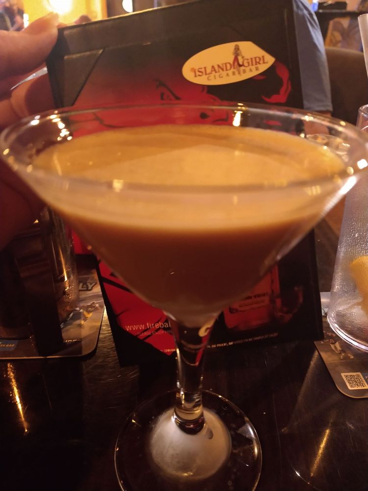 Island Girl Cigar Bar, Florida | Roadtrippers