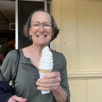 SANDY’S HAMBURGERS - Updated May 2024 - 283 Photos & 541 Reviews - 603 ...