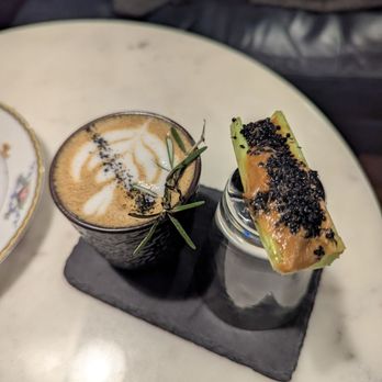 DISCOURSE COFFEE - DOWNTOWN - Updated June 2025 - 168 Photos & 62 ...