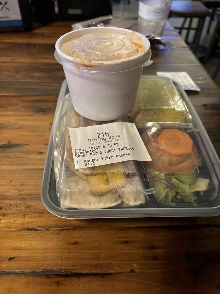 REVOLVING KITCHEN - Updated November 2024 - 11 Photos - 146 Town Pl ...