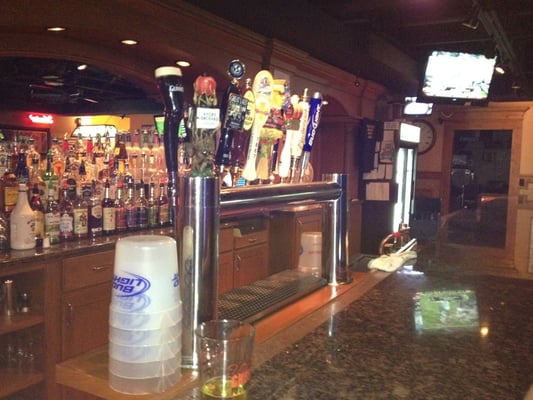 MANNY’S PUB - Updated June 2026 - 17 Reviews - 394 Brown St, Akron ...