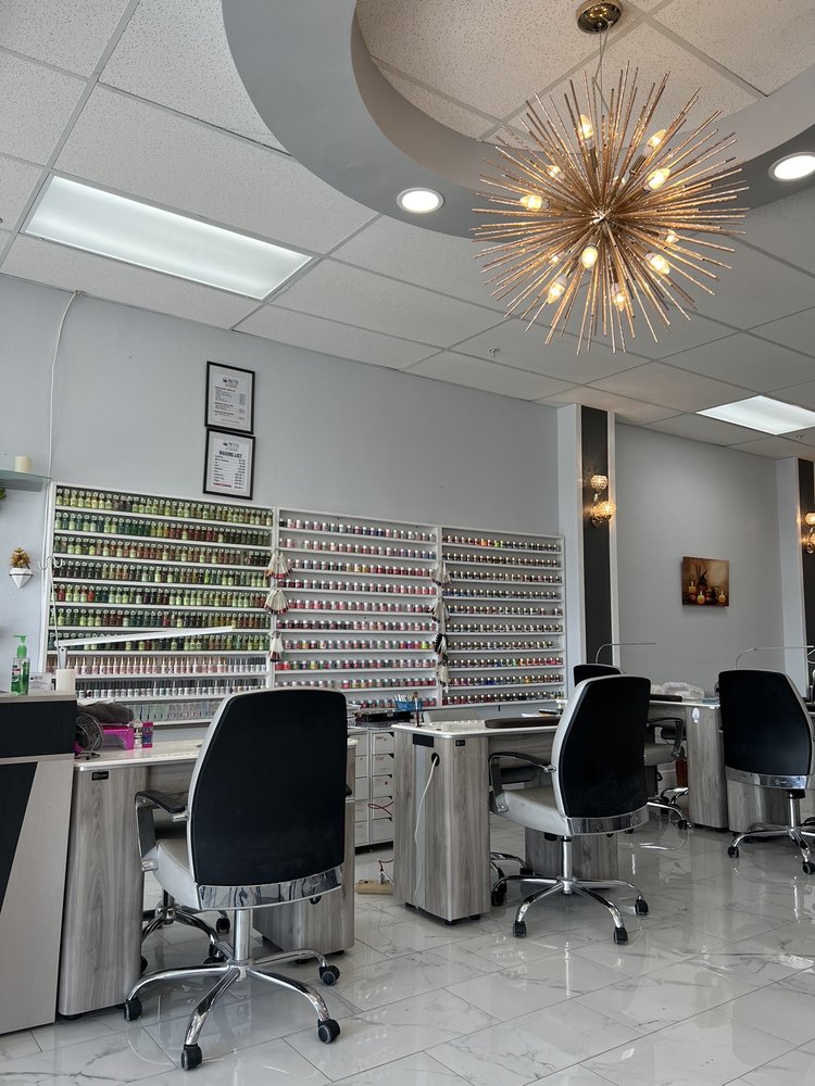 METTA NAILS & SPA - Updated January 2026 - 58 Photos & 13 Reviews ...