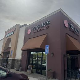 THE HUB EATS & DRINKS - Updated October 2025 - 163 Photos - 97 Reviews ...