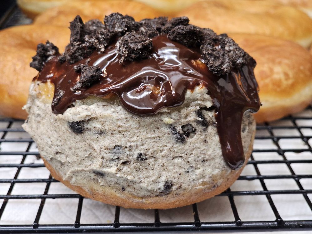 HULA BUNS BAKERY - Updated September 2024 - 29 Photos & 19 Reviews ...