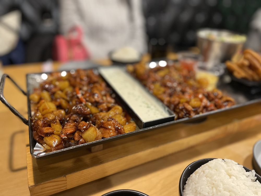 DM CHICKEN - Updated October 2025 - 181 Photos & 68 Reviews - 3250 ...