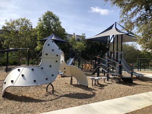 VALLEY VIEW PARK - Updated January 2025 - 125 Retreat, Irvine ...