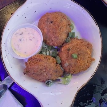 333 LOUNGE - Updated August 2024 - 188 Photos & 159 Reviews - 333 ...