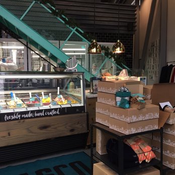 RIGHTEOUS GELATO - Updated October 2024 - 77 Photos & 47 Reviews - 221 ...