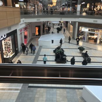 CF FAIRVIEW POINTE CLAIRE - Updated January 2026 - 39 Photos & 36 ...