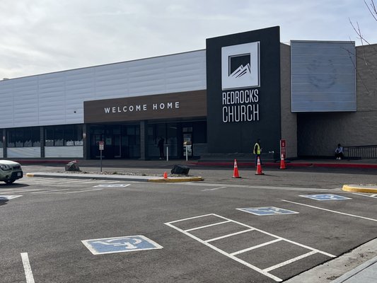 RED ROCKS CHURCH - LAKEWOOD - Updated October 2025 - 11 Photos & 35 ...