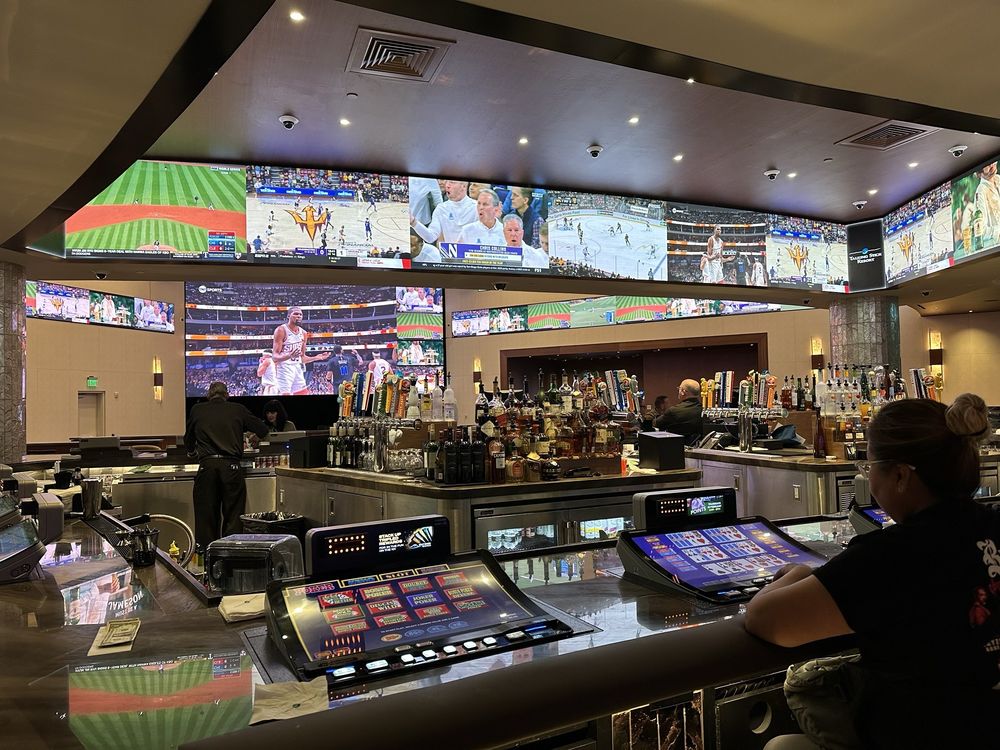 THE SHOWROOM AT TALKING STICK RESORT - Updated November 2025 - 9800 ...