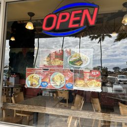 LOCO MOCO DRIVE INN - Updated October 2025 - 461 Photos & 303 Reviews ...