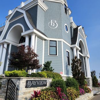 THE BAYVIEW - Updated January 2026 - 33 Photos & 19 Real Reviews - 395 ...