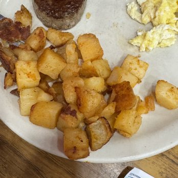 STRAWN’S EAT SHOP - Updated September 2024 - 920 Photos & 882 Reviews ...