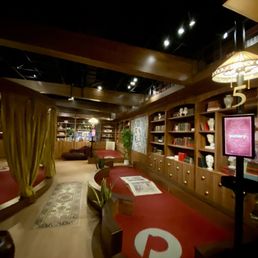 PUTTERY - Updated October 2025 - 571 Photos & 376 Reviews - 1818 ...