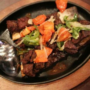 DAMA PASTRY AND RESTAURANT - Updated September 2024 - 285 Photos & 390 ...