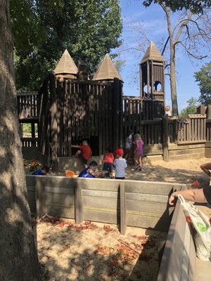 PARKSIDE PLACE PARK - Updated September 2024 - 36 Photos - 1 Parkside ...