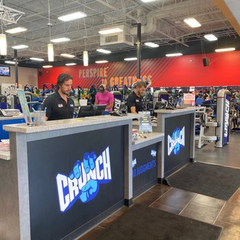 CRUNCH FITNESS - PERIMETER - Updated June 2024 - 49 Photos & 73 Reviews ...