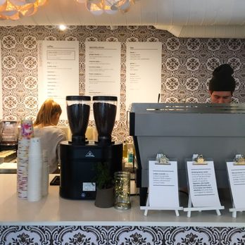 NUTBAR - Updated December 2025 - 57 Photos & 54 Reviews - 1240 Yonge ...