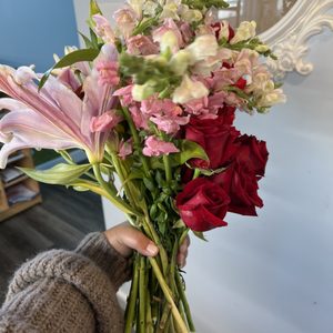 ROSEMANTICO FLOWERS - 666 Photos & 134 Reviews - 13568 Lukay St ...