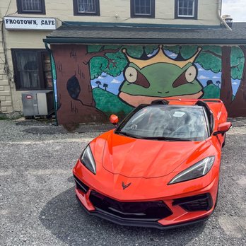 FROGTOWN CAFÉ - Updated December 2025 - 11 Photos & 32 Reviews - 684 ...