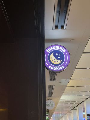 INSOMNIA COOKIES - Updated December 2025 - 76 Photos & 28 Reviews ...
