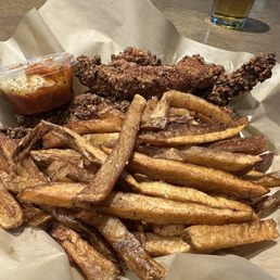 PICKLES EATERY & BAR - Updated December 2025 - 52 Photos & 71 Reviews ...