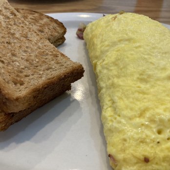 BENJI’S DELI & RESTAURANT - Updated October 2024 - 208 Photos & 237 ...