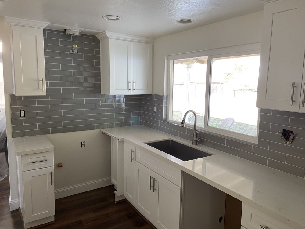 INNOVATIVE TILE DESIGNS - Updated January 2025 - 155 Photos & 11 ...