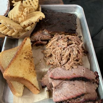 SAUCED BBQ & SPIRITS - Updated March 2025 - 304 Photos & 162 Reviews ...
