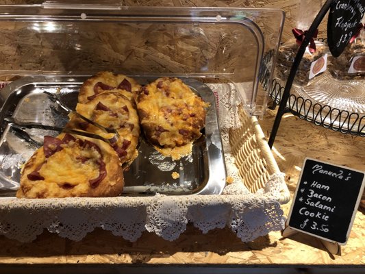 MANUELA’S WEE BAKERY - Updated October 2025 - 15 Photos - A87, Kyle ...