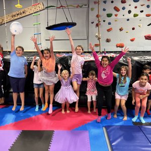 FUNPLEX - Updated March 2025 - 13 Photos - 28 Towne Ctr Way, Hampton ...