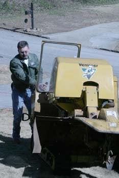 THE STUMP MAN - Updated October 2025 - 14 Reviews - 3701 Charlescrest ...