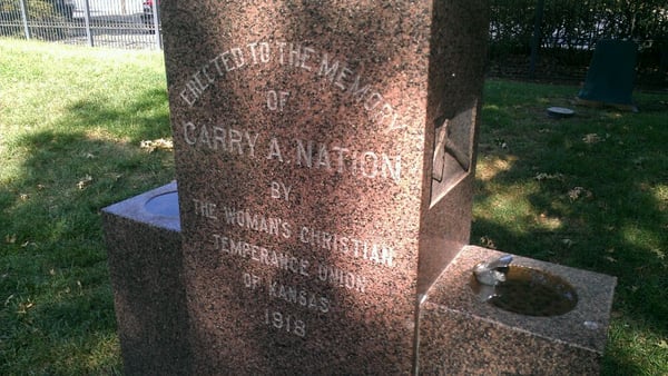 NAFTZGER MEMORIAL PARK - Updated July 2024 - 13 Photos - 601 E Douglas Ave, Wichita, Kansas ...