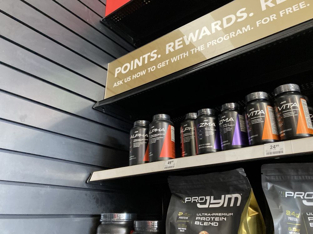 GNC - Updated July 2025 - 14 Photos - 370 Meyerland Plz, Houston, Texas ...