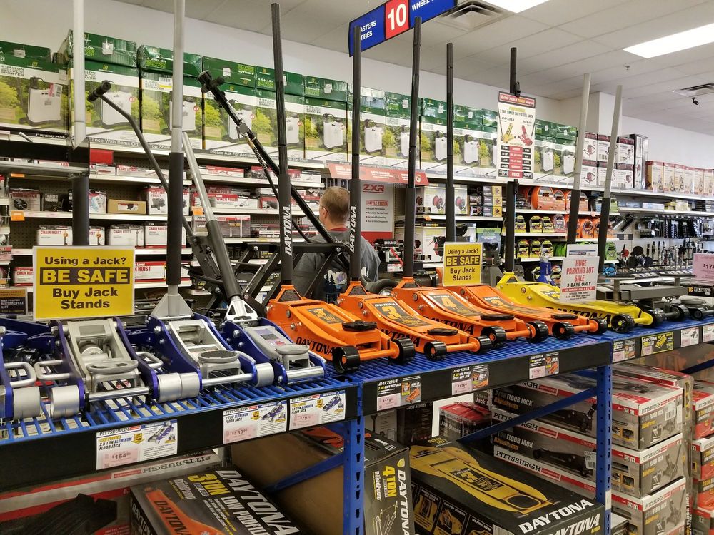 HARBOR FREIGHT TOOLS - 14 Photos & 15 Reviews - Hardware Stores - 3329 ...