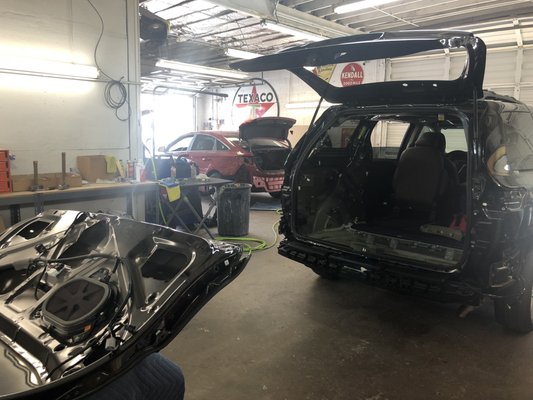 FIRST CLASS AUTO BODY - Updated November 2024 - 70 Photos & 159 Reviews ...