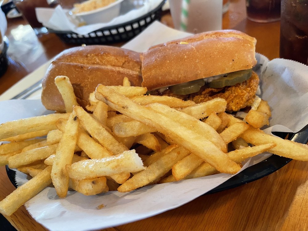 ALAMAR MARINA RESTURANT & BAR - 240 Photos & 225 Reviews - 5999 Garden ...