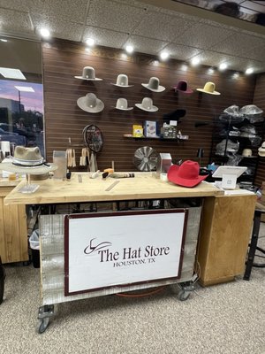THE HAT STORE - Updated January 2026 - 39 Photos & 80 Reviews - 5587 ...
