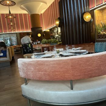 MARCUS DC - Updated December 2025 - 151 Photos & 44 Reviews - 222 M St ...