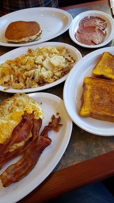 OMEGA DINER & CAFE - 203 Photos & 321 Reviews - 1337 Rt 1 S, North ...