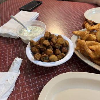 CATFISH KETTLE - Updated January 2025 - 148 Photos & 107 Reviews - 775 ...