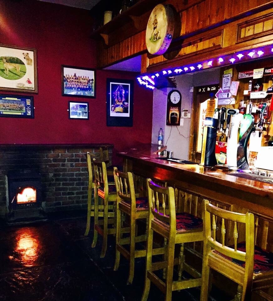 MURTY BROWNE’S BAR - Updated April 2025 - 13 Photos - Tullycrine ...