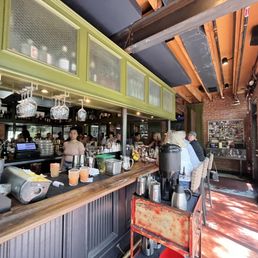 WINDSOR - Updated April 2025 - 2007 Photos & 1926 Reviews - 5223 N ...