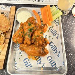 GILLY’S CLUBHOUSE - Updated July 2025 - 129 Photos & 105 Reviews - 1550 ...