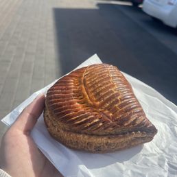 PENINSULA PASTRIES PALM SPRINGS - Updated June 2025 - 525 Photos & 419 ...