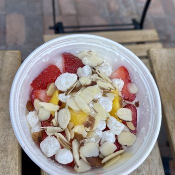 HEEMEE COFFEE + BAKERY - 278 Photos & 131 Reviews - 20 E Congress St ...