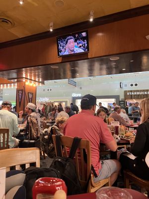 HUBCAP GRILL - Updated May 2026 - 63 Photos & 51 Reviews - 7800 Airport ...