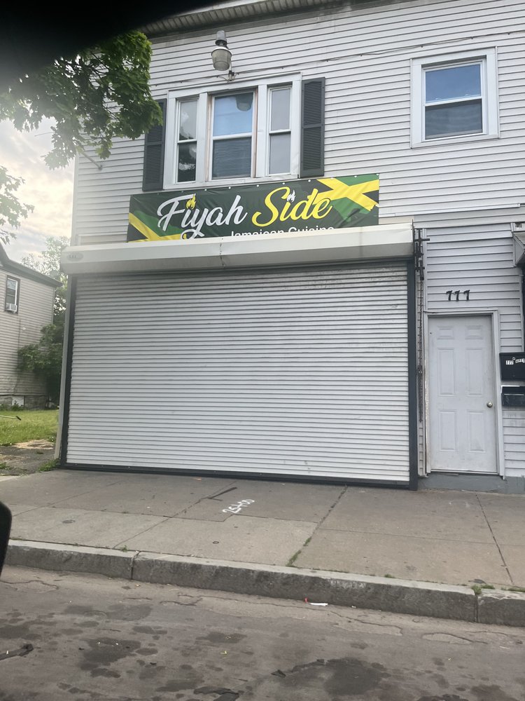 FIYAH SIDE JAMAICAN CUISINE - Updated April 2025 - 775 N Goodman St ...