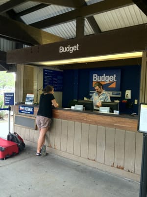 BUDGET CAR RENTAL - 10 Photos & 51 Reviews - 1 General Lyman Field ...